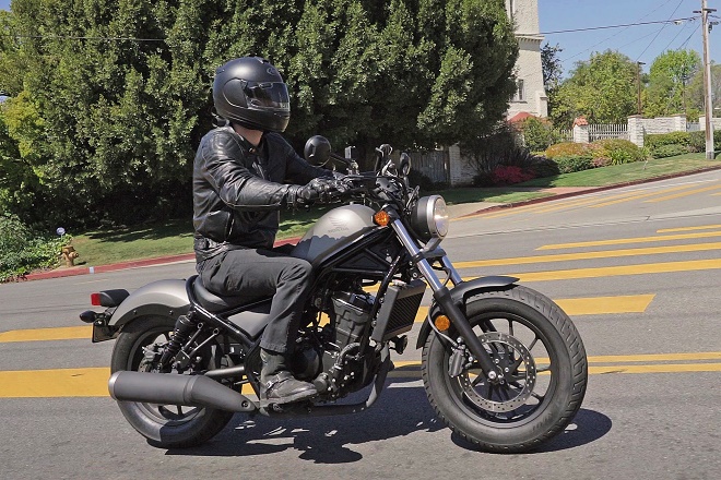 Đánh giá Honda Rebel 300 về thông số kĩ thuật, màu sắc và giá bán